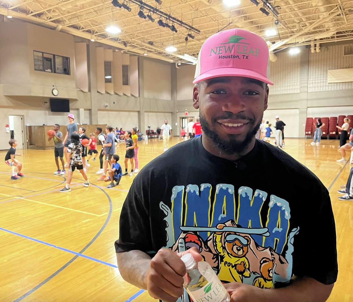 Jamal Shead Nil Deal Puts Uhs For The City Slogan Into Action